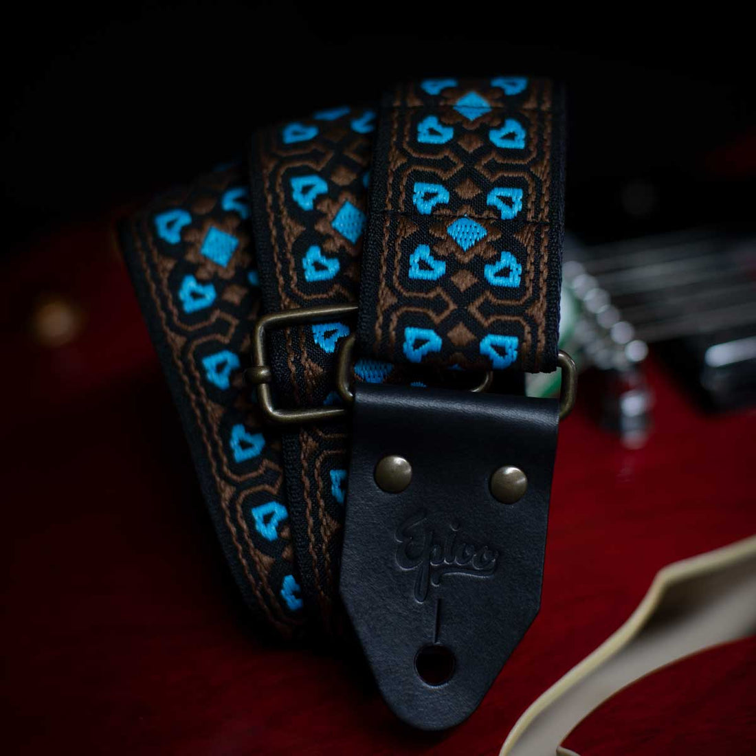 Azure Retro Guitar Strap – Epivo